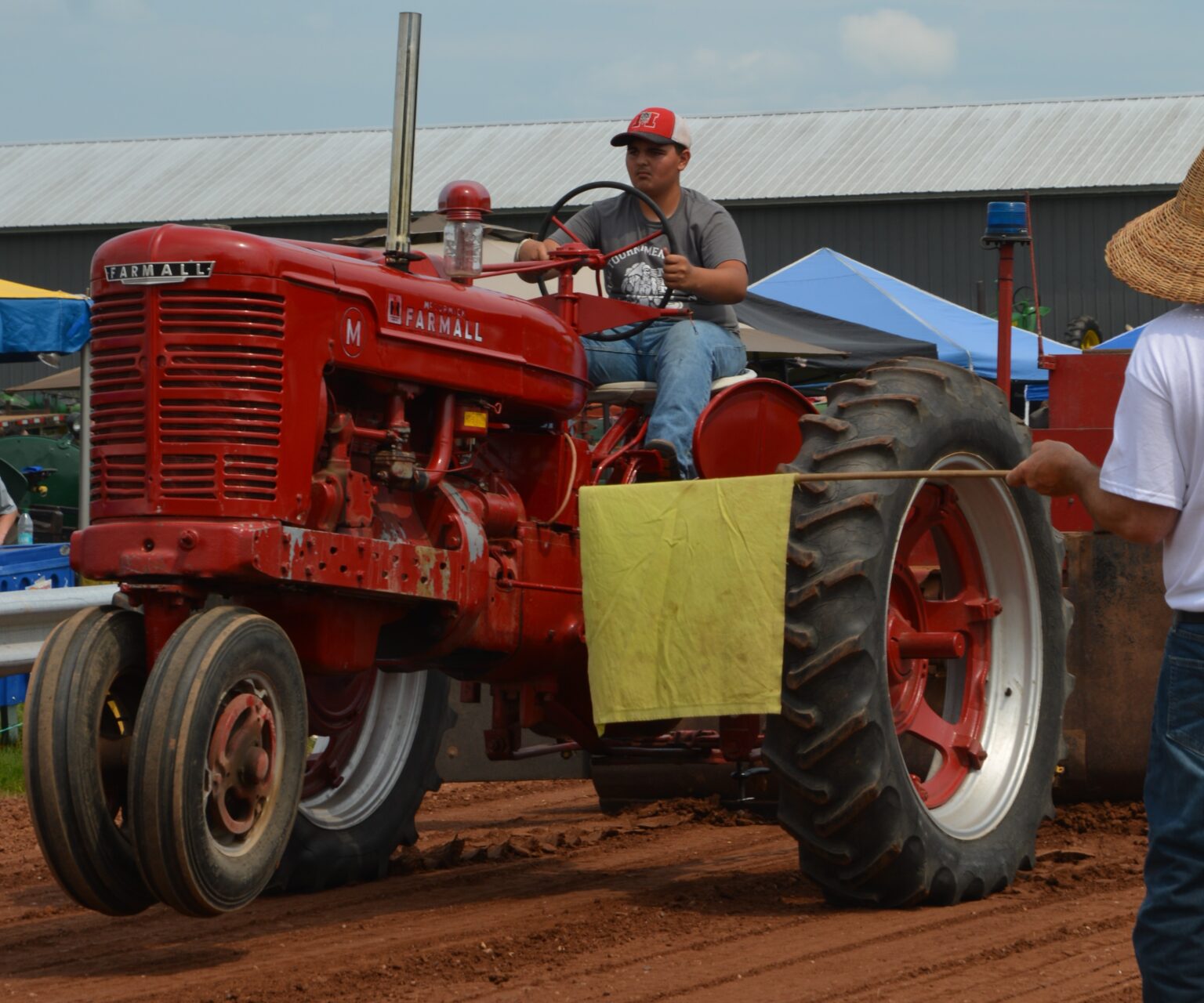 Tractor Pull & Truck Pull – Scandinavia Booster Club